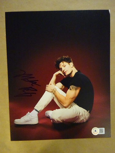 Autographed Matt Rife Comedian Signed 8x10 Photograph Beckett BAS COA ...