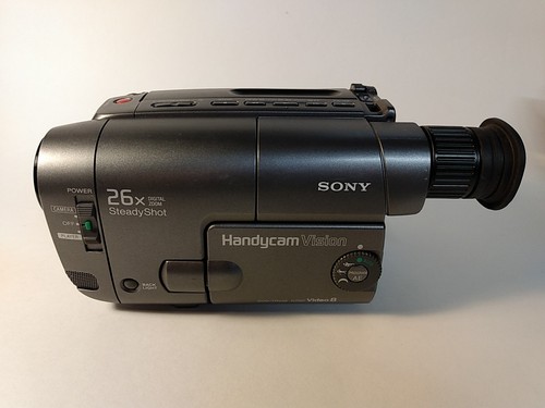Sony Handycam Vision CCD-TRV22 vintage video camera camcorder, mostly ...