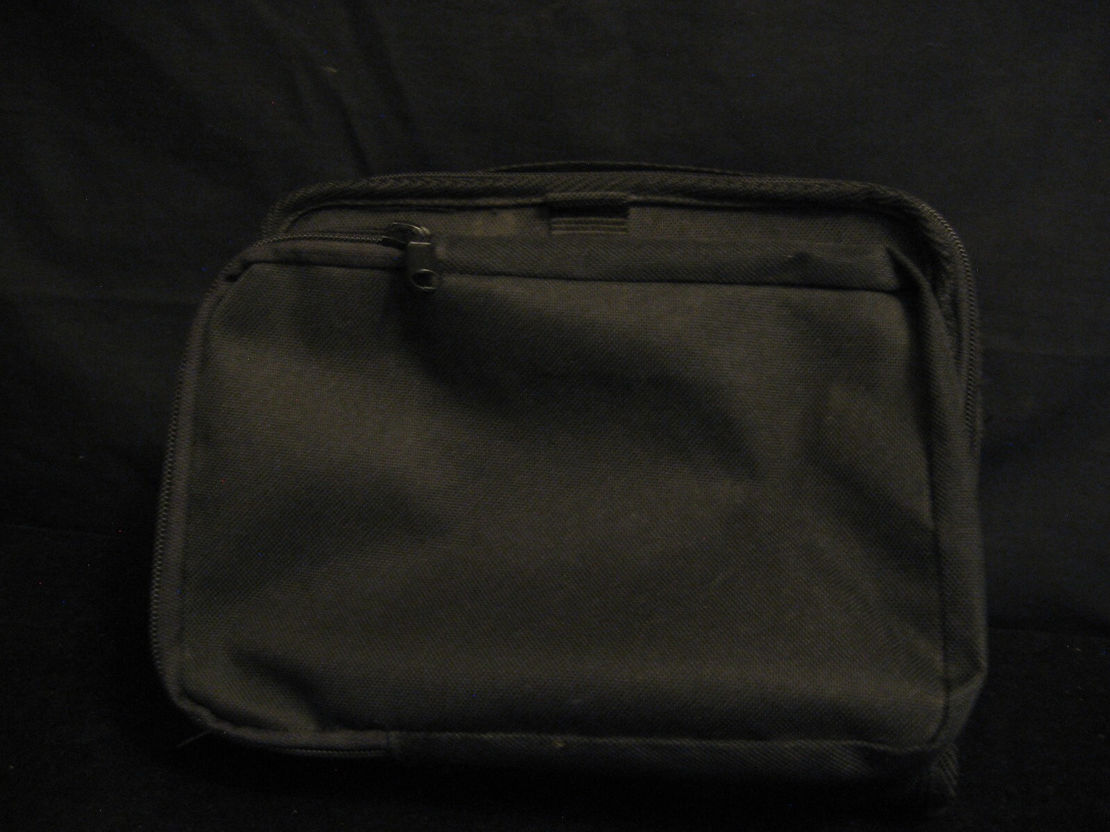 Mintek Portable DVD Player Case/Bag (MDP-1760) | eBay