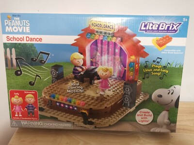 Lite Brix The Peanuts Movie School Dance (5+) Sally & Schroeder lights ...