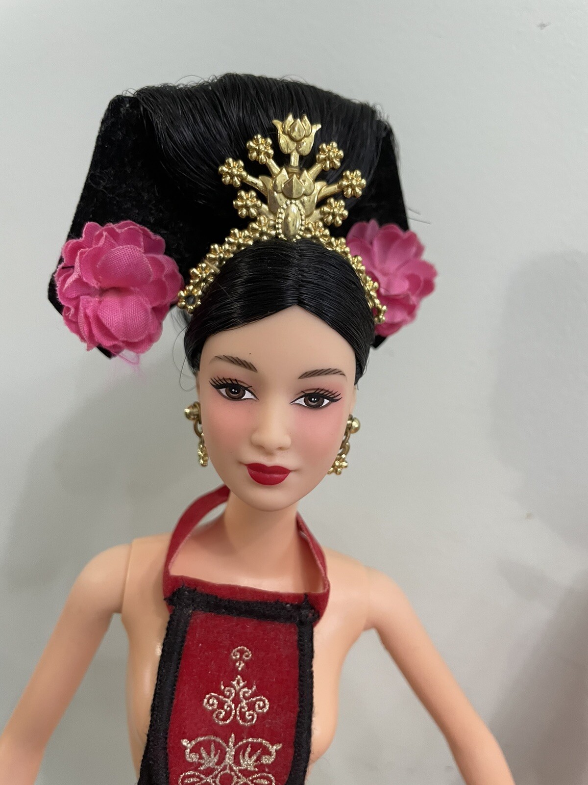 1998 1999 Barbie Asian Doll Mattel Inc. China. | eBay