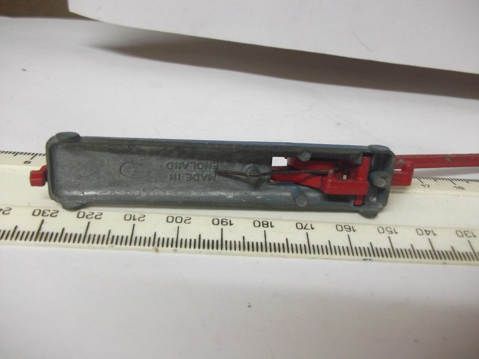 UNUSUAL DIECAST CAR JACK - WORKS OK - GOOD PAINTWORK | eBay UK