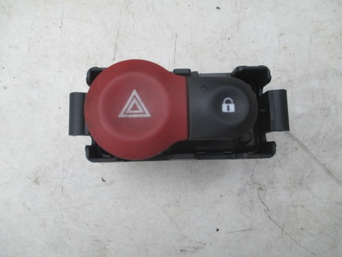 RENAULT CLIO MK3 SHAPE FIT ~ HAZARD WARNING LIGHT INTERIOR SWITCH ...