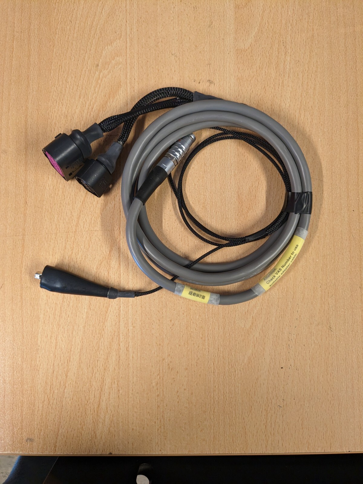 #B1605 VW Audi Seat Skoda Spezialwerkzeug VAS5581/3A Diagnosebox ...