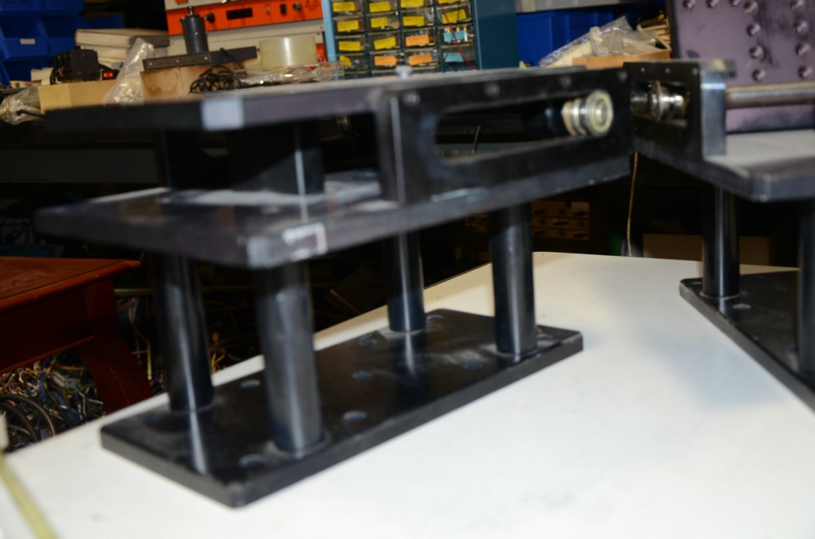 Instron Grid Pattern 5 Inch Travel Stage Tensile & Compression Fixture ...