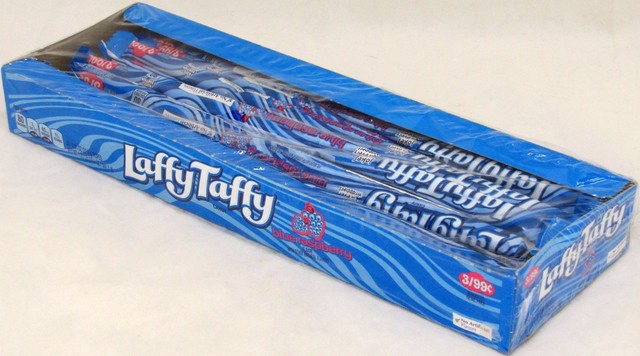 Wonka Laffy Taffy Rope Wild Blue Raspberry 0.81-Ounce Packages (Pack of ...
