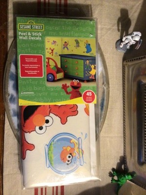 Sesame Street Peel and Stick Wall Decals Dorothy Elmo Vintage NIB 45pc ...