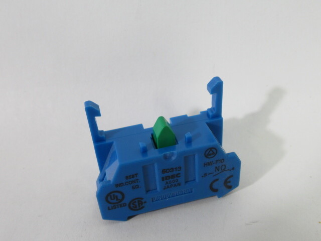 IDEC Hw-f10 Emergency Stop Button Contact Block 858t A600 for sale ...