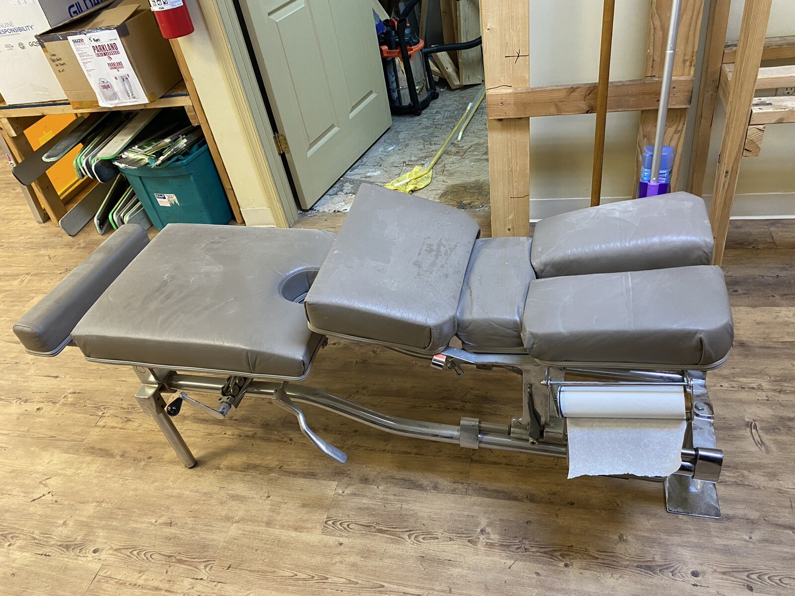 Zenith Stationary Chiropractic Table | eBay