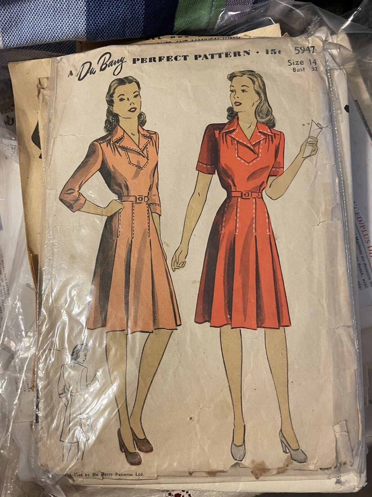 #WW2 #Du_Barry 5947 #VintageSewingPattern Women’s Lovely Dress w ...