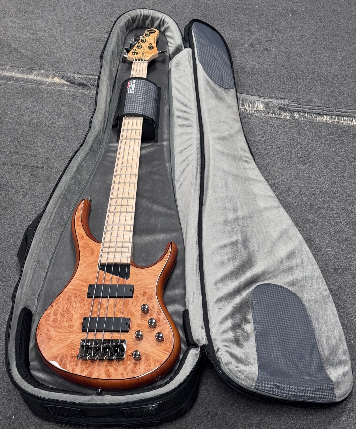 MTD KINGSTON Z 5 STRING ELECTRIC BASS GUITAR MINT CONDITION WITH MONO ...
