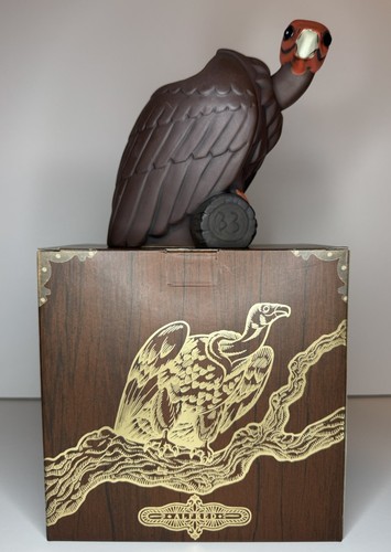 DISNEYLAND - CLUB 33 - ALFRED THE BUZZARD CERMAMIC MUG - MEMBERS ONLY ...