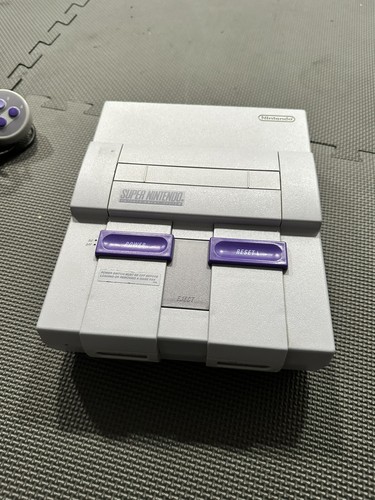 Super Nintendo Entertainment System Orig SNES Console SNS-001 Video ...