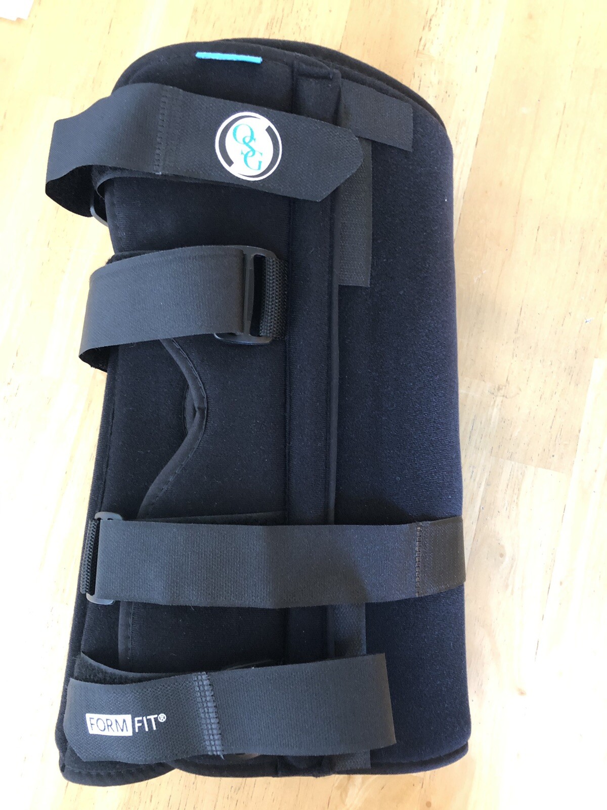 Form Fit ROM Knee Wrap Brace Black | eBay
