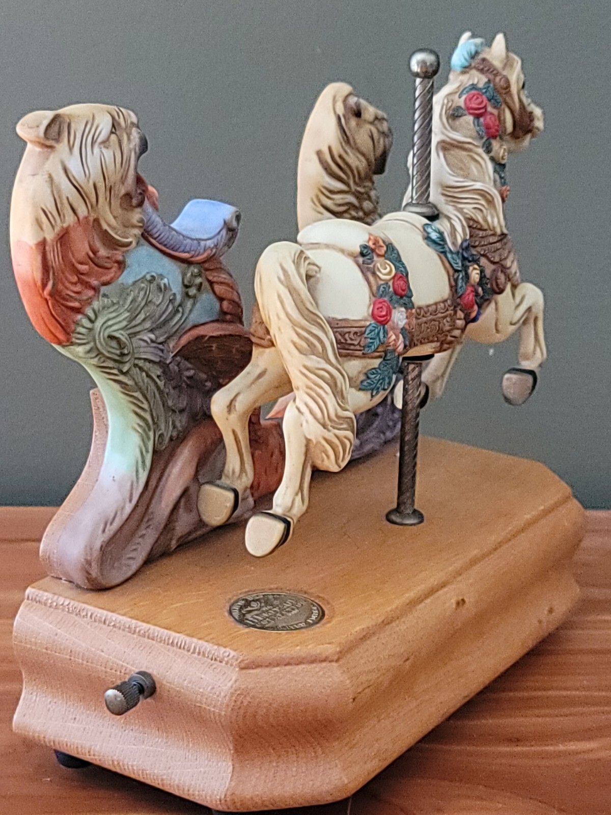 Willitts Designs Carousel Music Box Carousel Limited E Vintage Horse ...