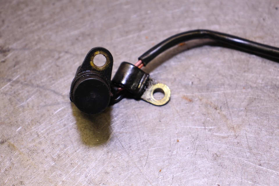 04-06 Yamaha Yzf R1 1000 Speedo Speed Sensor | eBay