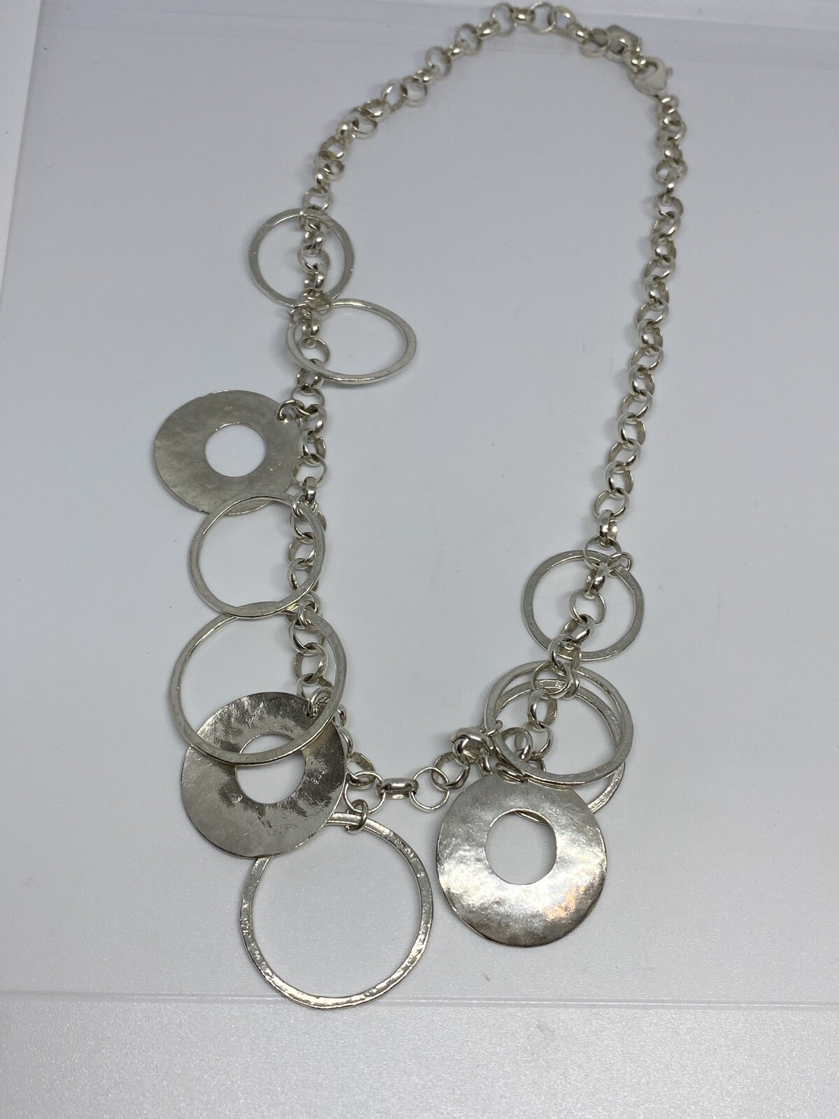 SILPADA HAMMERED STERLING SILVER ROUND CIRCLE LINK 17… - Gem