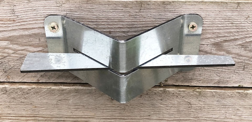 Concrete Base Road Form Pan Brackets & Pins Roadforms Shuttering Building | eBay UK