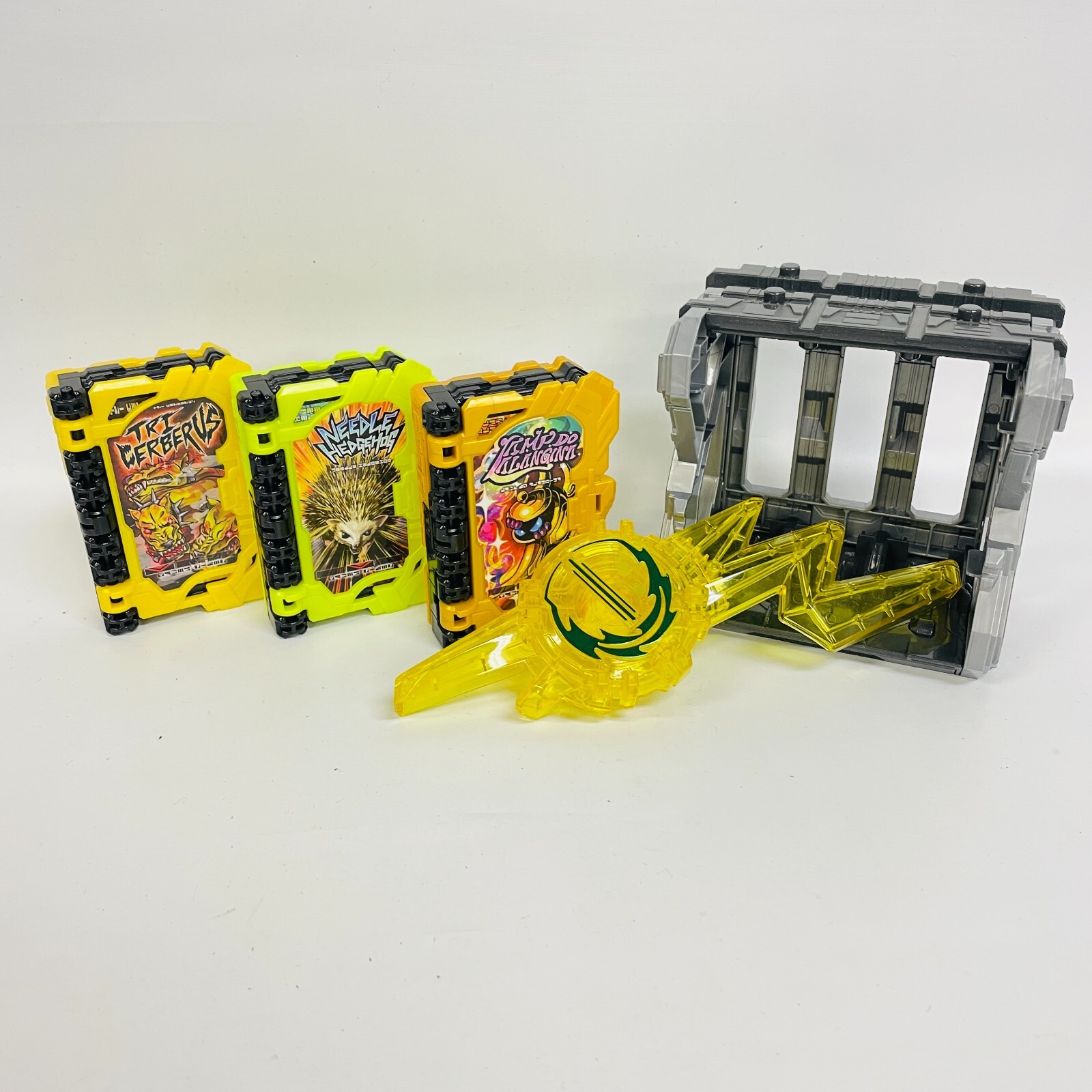 Kamen Rider Saber DX Wonder Ride Book Espada Golden Alangina Set Holder ...