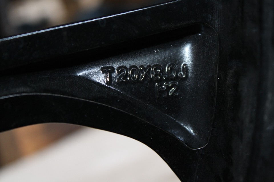 21 22 Jeep Gladiator OEM Wheel Rim 20x8 20" 6YZ48DX8AB WRN 9262 Gloss ...