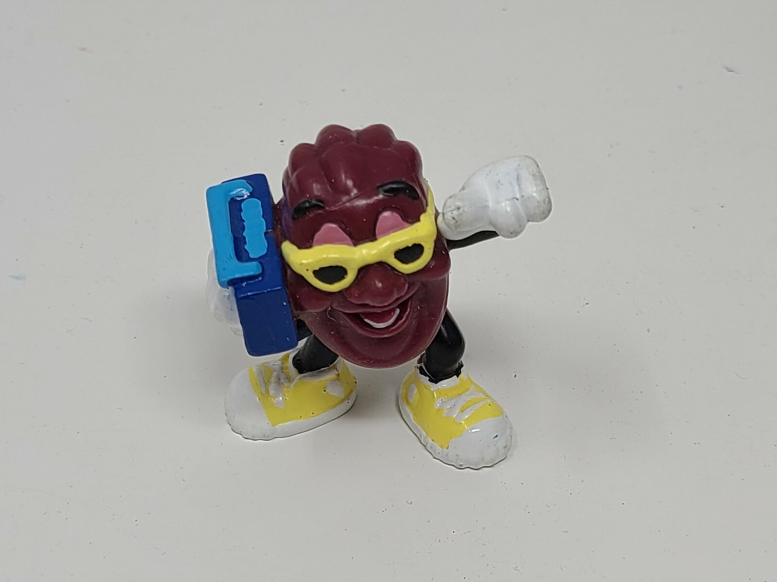 1988 California Raisins Calrab Boombox Yellow Shoes Sunglasses 2" PVC ...