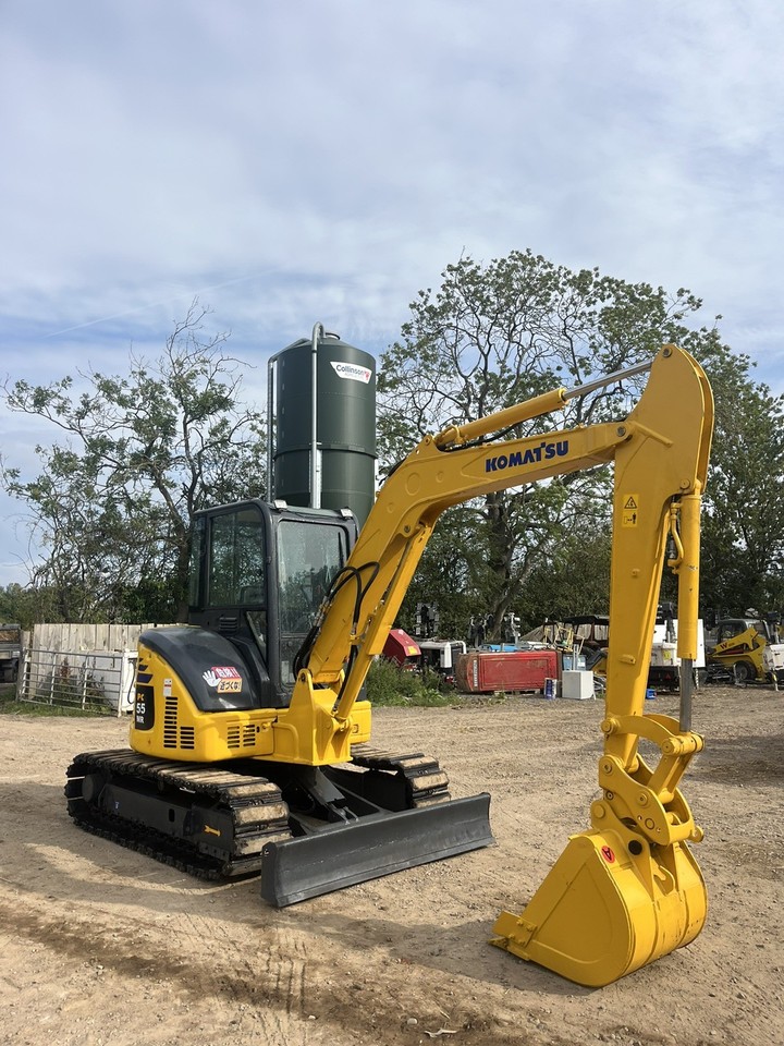 2011 Komatsu PC55 Excavator MIDI Digger 5 Ton Block Pads Q/H £12,995 ...