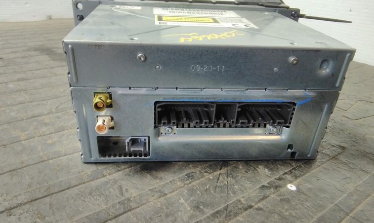 2012 CHRYSLER TOWN & COUNTRY RADIO RECEIVER RHR WITH SATELLITE | eBay