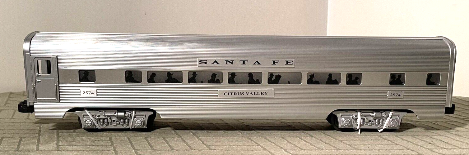 LIONEL 19180 SANTA FE SURFLINER 15'' ALUMINUM PASSENGER 4 CARS PACK, O ...