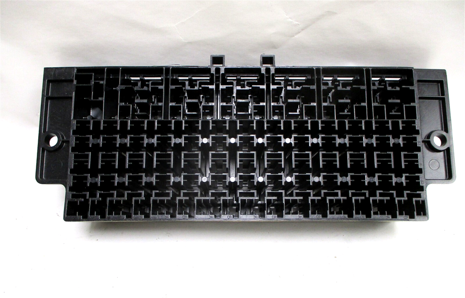 1659650C1 NEW OEM INTERNATIONAL 4700 TRUCK FUSE BLOCK | eBay