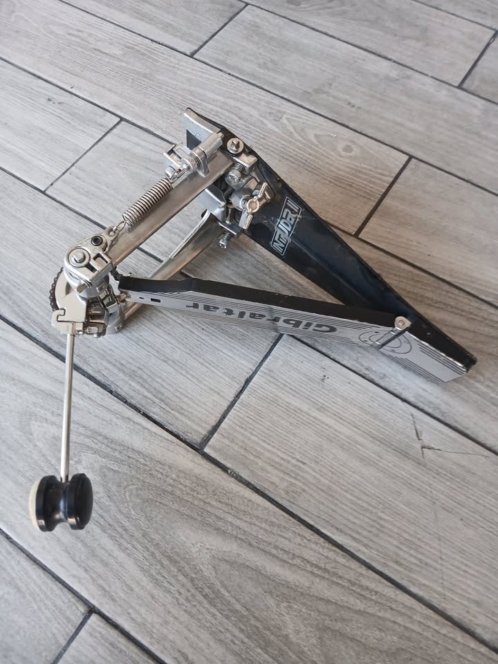 Gibraltar Intruder 2 Chain Drive Single Bass Drum Foot Pedal Rare Pre ...