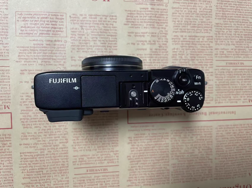 Fujifilm Fuji X-E2 16.3MP Mirrorless Digital Camera High-Definition ...