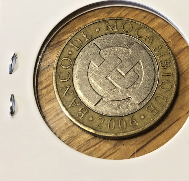 MOZAMBIQUE 2006 XF-40 BI METALLIC 10 METICAIS COIN | eBay