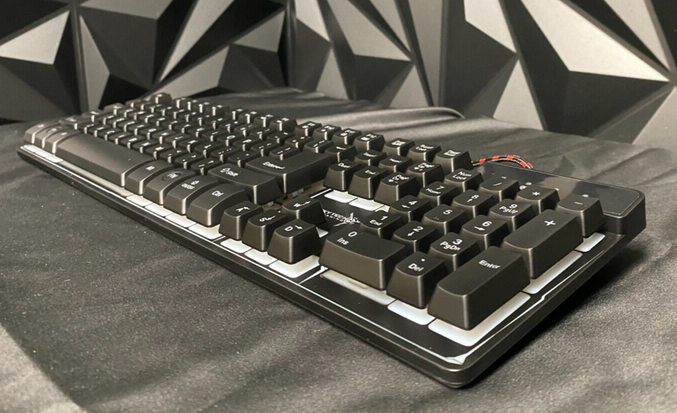 Skytech Gaming Keyboard K-1000 RGB Rainbow BackLit Full Size Keyboard ...