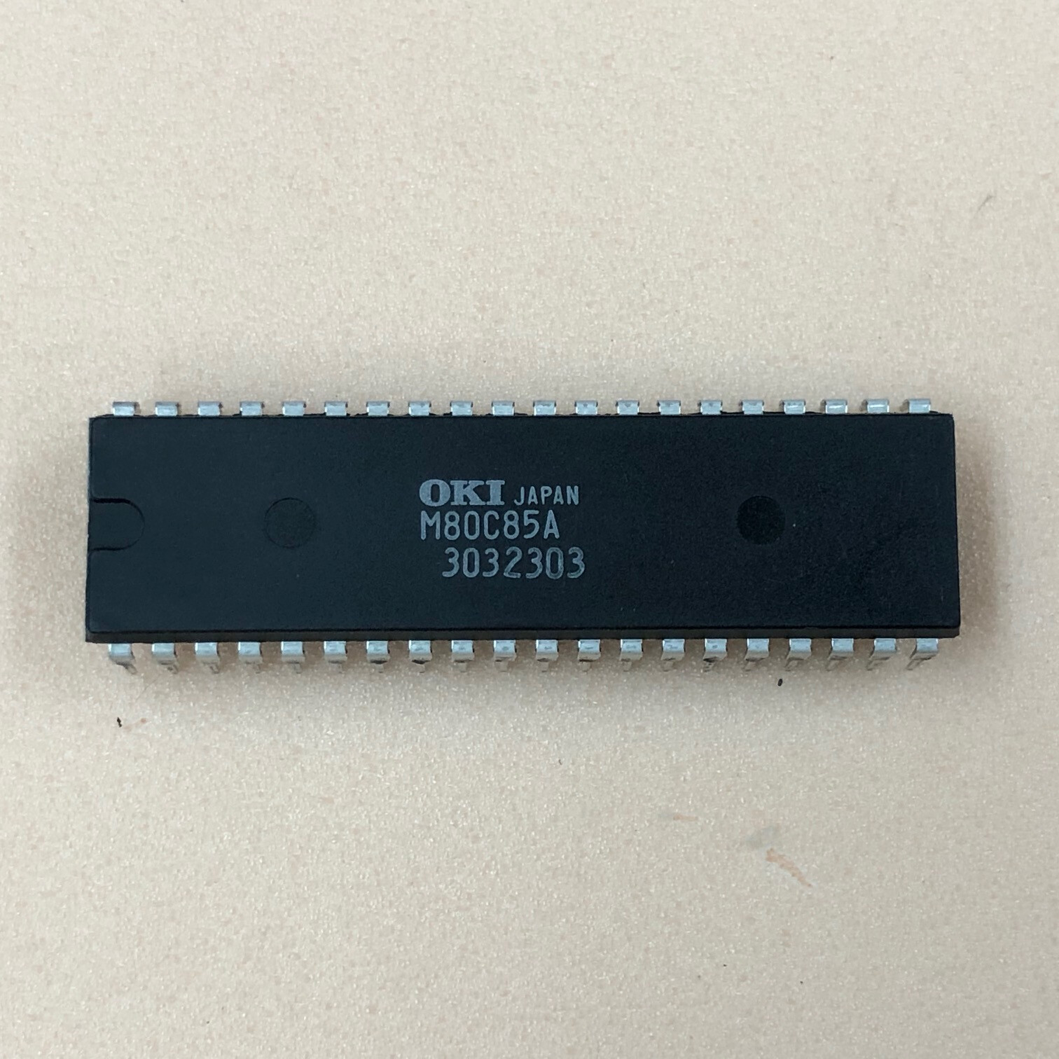 OKI M80C85A 8-BitCMOS MICROPROCESSOR 80C85 | eBay