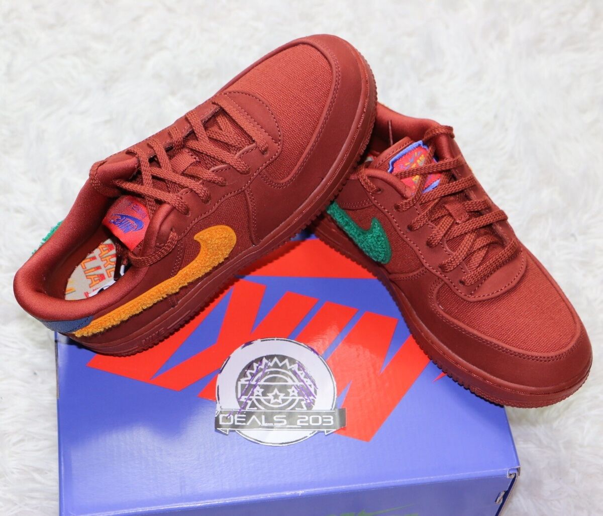 Nike Air Force 1 Low SP LHM (PS) 'La Familia' Kids Sneakers Nike Air Force 1 Low SP LHM (PS) 'La Familia' Kids Sneakers