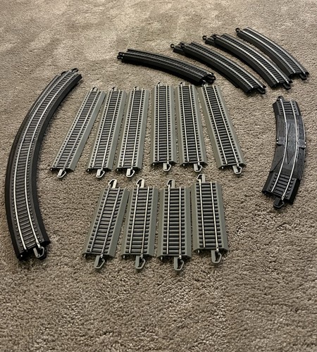 HO scale Bachmann EZ track. Straights And Curves. 22 Pieces With ...