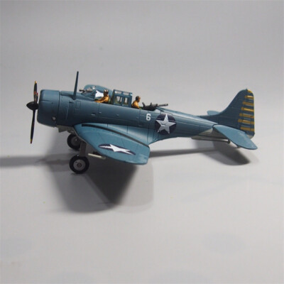 WWII SBD Dauntless Upgraded Version with pilot Dive Bomber Midway 1:72 ...