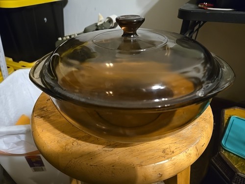 Vintage Pyrex Amber 024 2L Mixing Bowl/Casserole Dish With Lid EUC ...