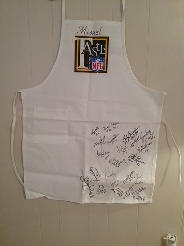 UNIQUE USED TASTE OF THE NFL AUTOGRAPHED APRON | eBay