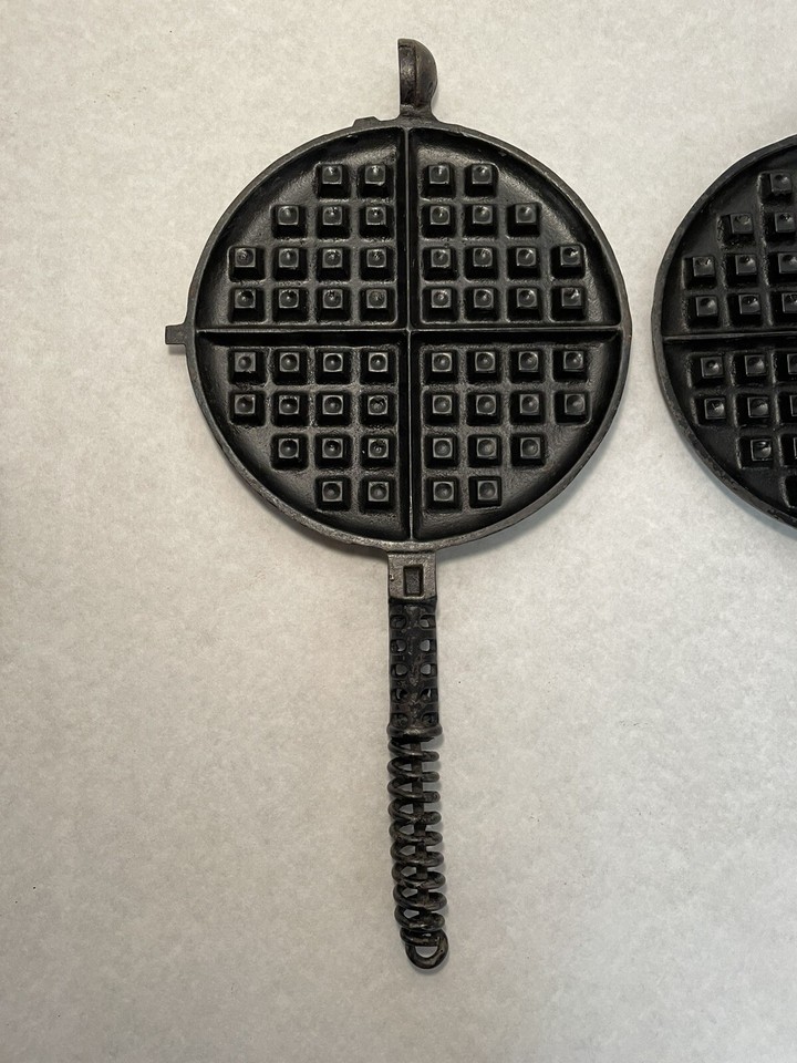 Antique Griswold American No 8 High Base No 88 Waffle Maker Cast Iron ...