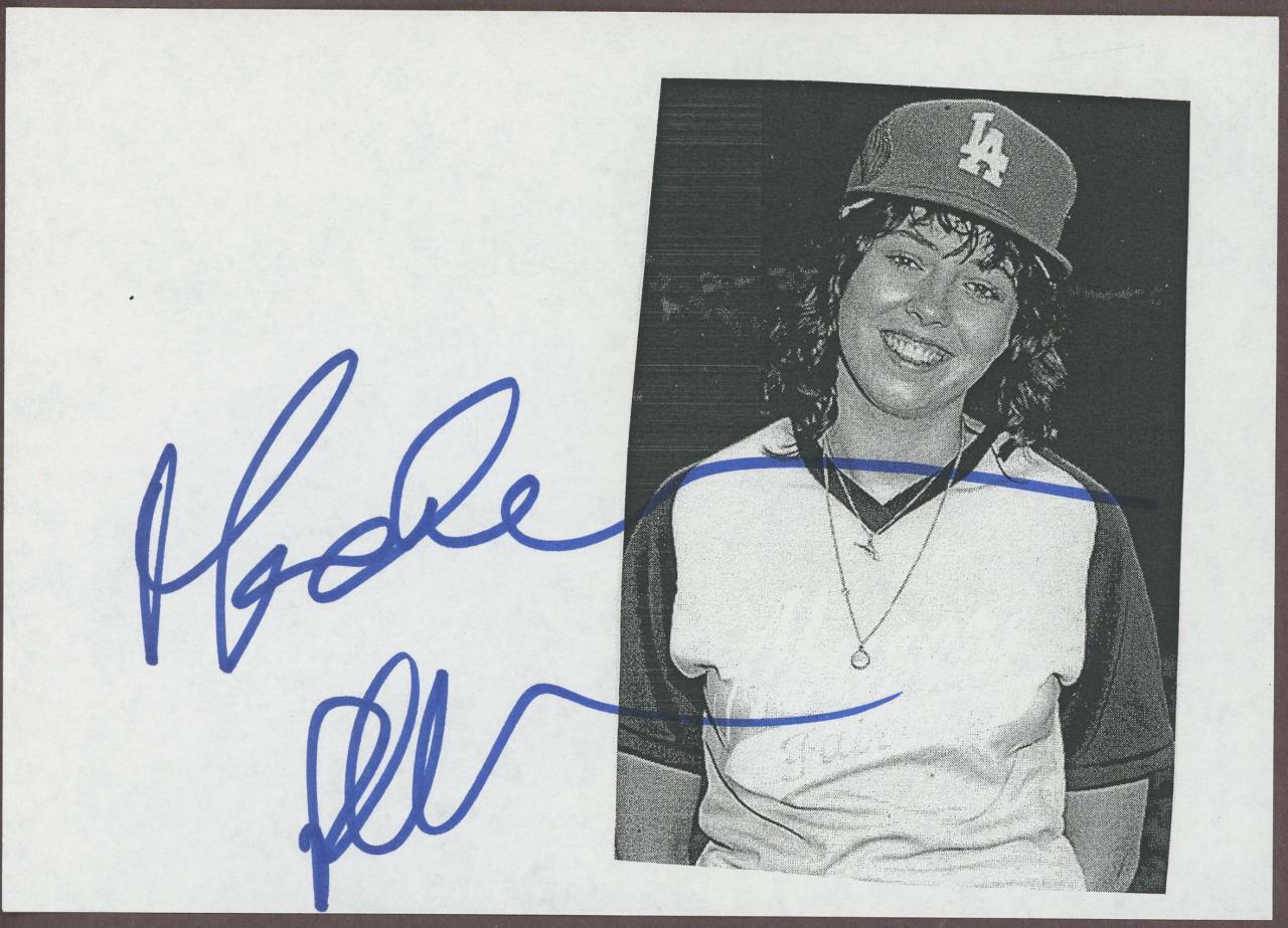 MACKENZIE PHILLIPS signed 5" x 7" page/cut | "American Graffiti ...