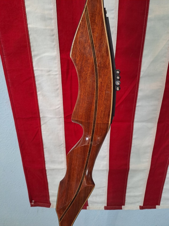 Damon Howatt Hunter Trad Recurve Bow 46# @ 28" AMO 62" RH w/ Primitive ...