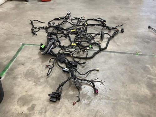 2024 Chevrolet Trax Engine Fuse Box 1.2l Fwd Complete W/Harness ...
