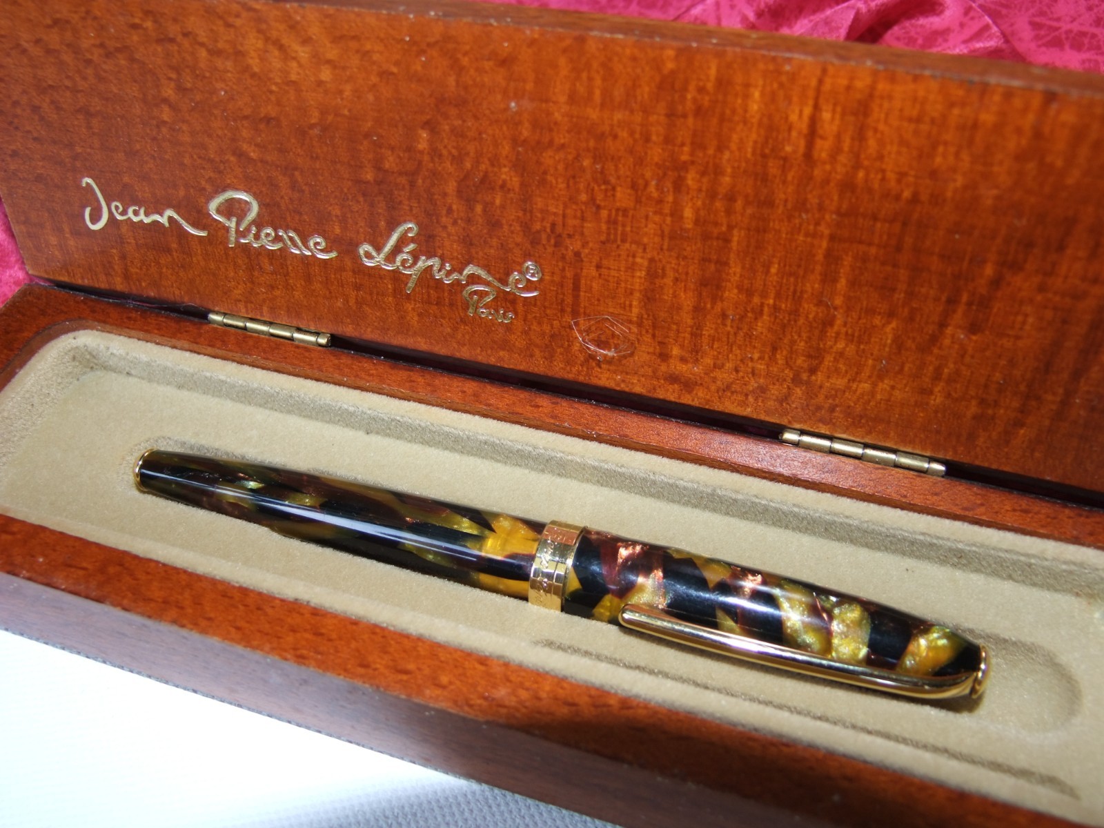 Jean Pierre Lepine Privilege Series rollerball Pen PR7R (Black/Yellow ...