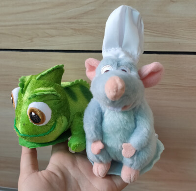 NEW Disney Parks Ratatouille PASCAL PLUSH TOY Rapunzel Tangled Magnet ...