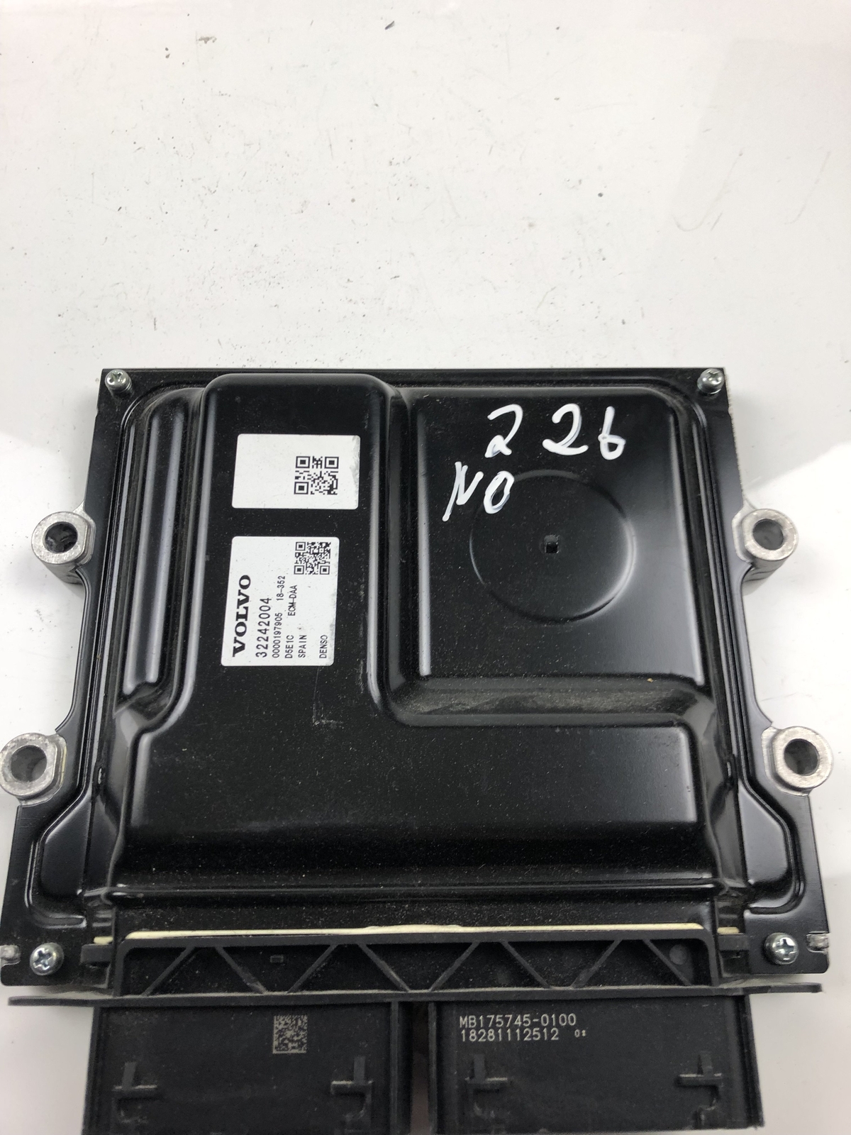 Genuine Volvo Xc40l ECU Engine Control Module Unit 32242004 for sale ...