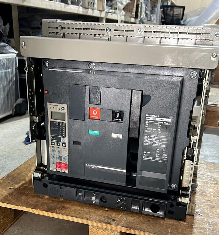 Schneider Square D NW32H1 3200a Masterpact Micrologic Breaker for sale ...