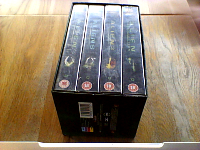 ALIEN QUADRILOGY UK VHS BOX SET 2004 ALIEN 1979 DIRECTOR'S CUT ...