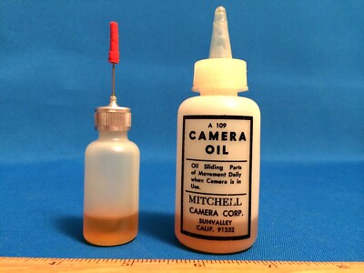 OIL FOR MITCHELL MOVIE CAMERA,VINTAGE PLASTIC BOTTLE OF CAMERA MOVEMENT ...