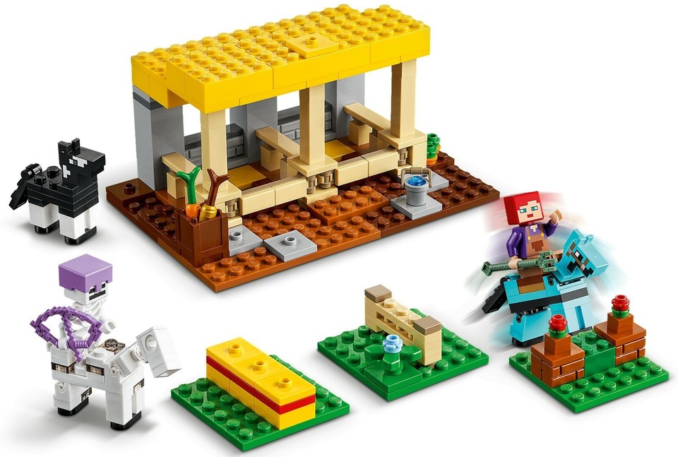 LEGO MINECRAFT (21171) The Horse Stable - 241 pcs - Farmhand Skeleton ...